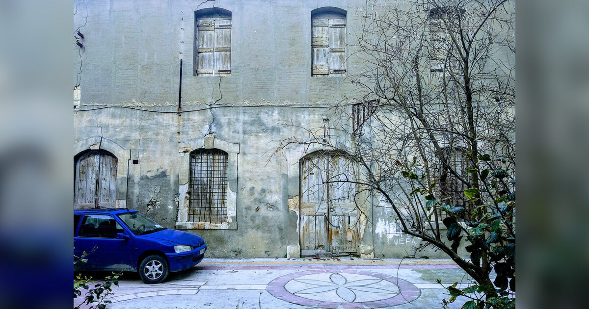 Καθαρίζεται από μπάζα και δομικά υλικά η φάμπρικα Ανωγειανάκη ...